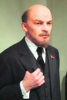 INSPIRATIONAL QUOTES BY VLADIMIR LENIN - The Insider Tales